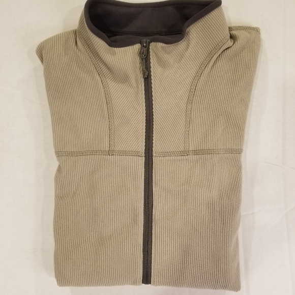 Arc'teryx | Jackets & Coats | Arcteryx Mens Khaki Tan Covert Cardigan ...